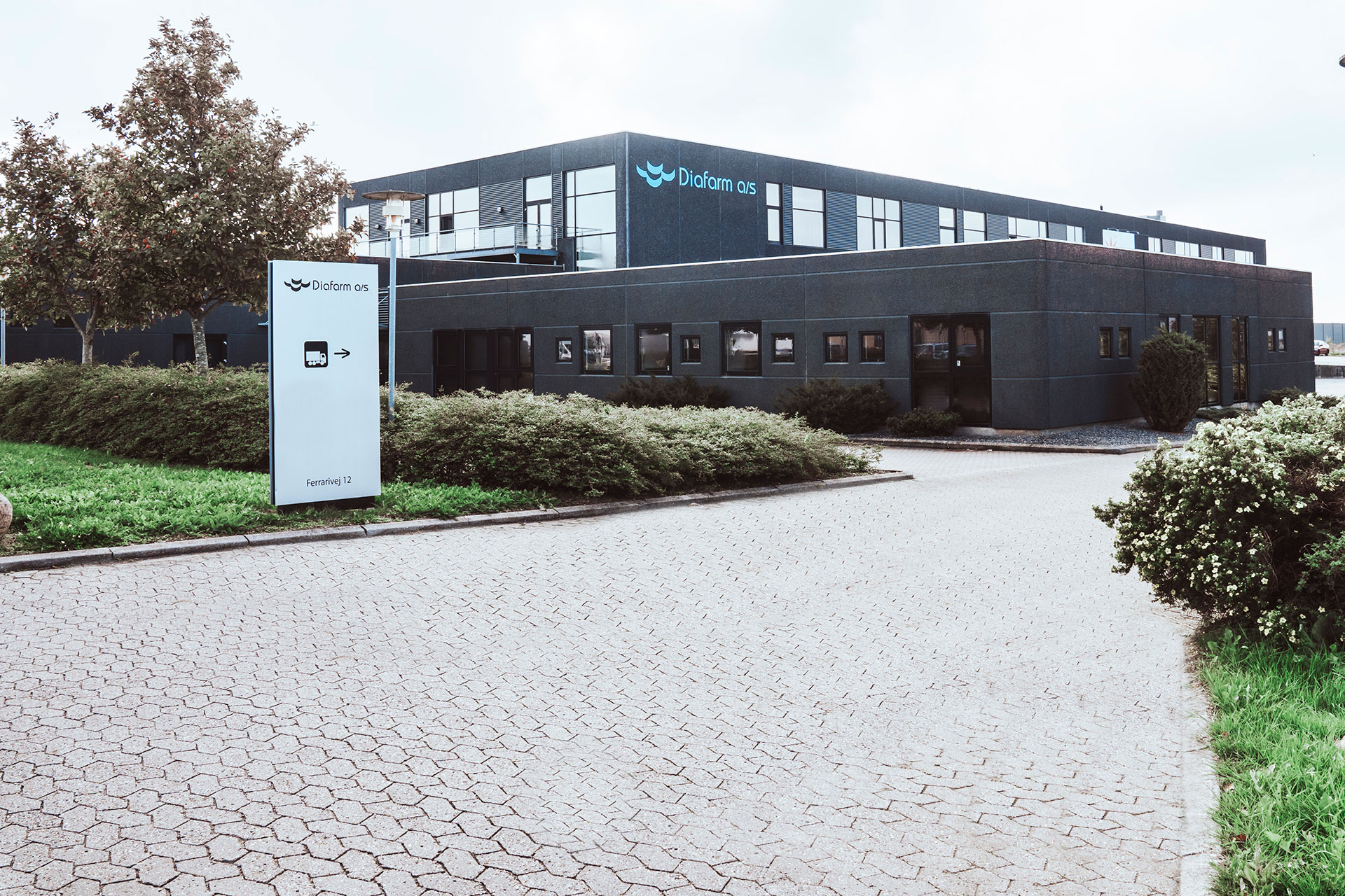 About Diafarm - Diafarm